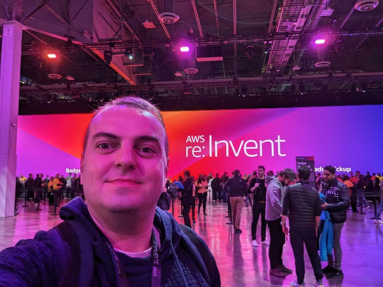 Mon Immersion Vertigineuse dans l'Innovation AWS : Récit Complet de re:Invent 2023
